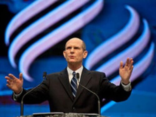 Wilson Calls Adventists to 'Go Forward' - Pastor Ted Wilson